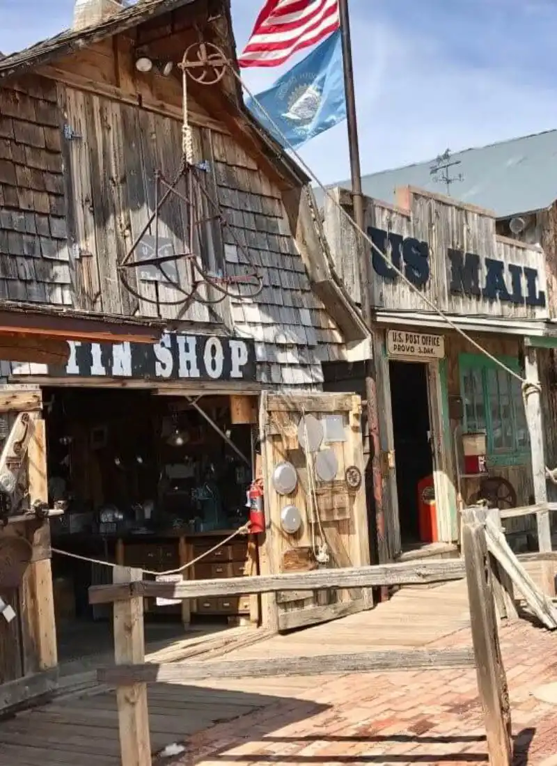 Fort Hays | South Dakota’s Original Old West Town